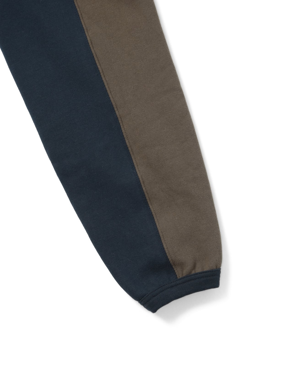 Panelled Hoodie Navy - 감도 깊은 취향 셀렉트샵 29CM